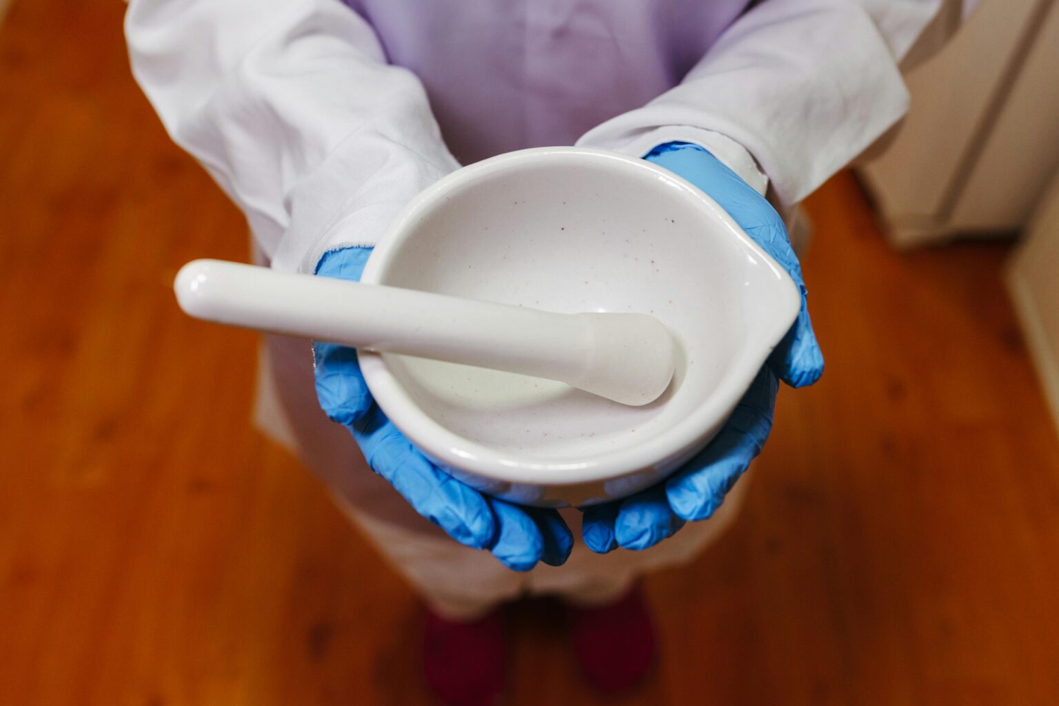 7 Ways Compounding Pharmacies Improve Patient Care